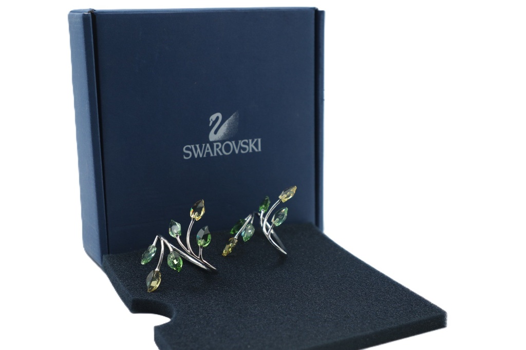 Discover the Elegance of Swarovski Rings Online in Qatar