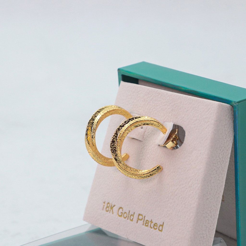 MEME LONDON Cathy Earrings 18K Gold Plated | Oksouq